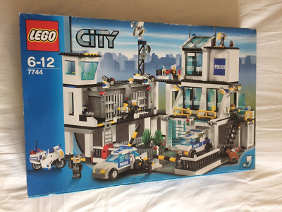 Lego Police Station 7744 Instructions Building Instructions Download