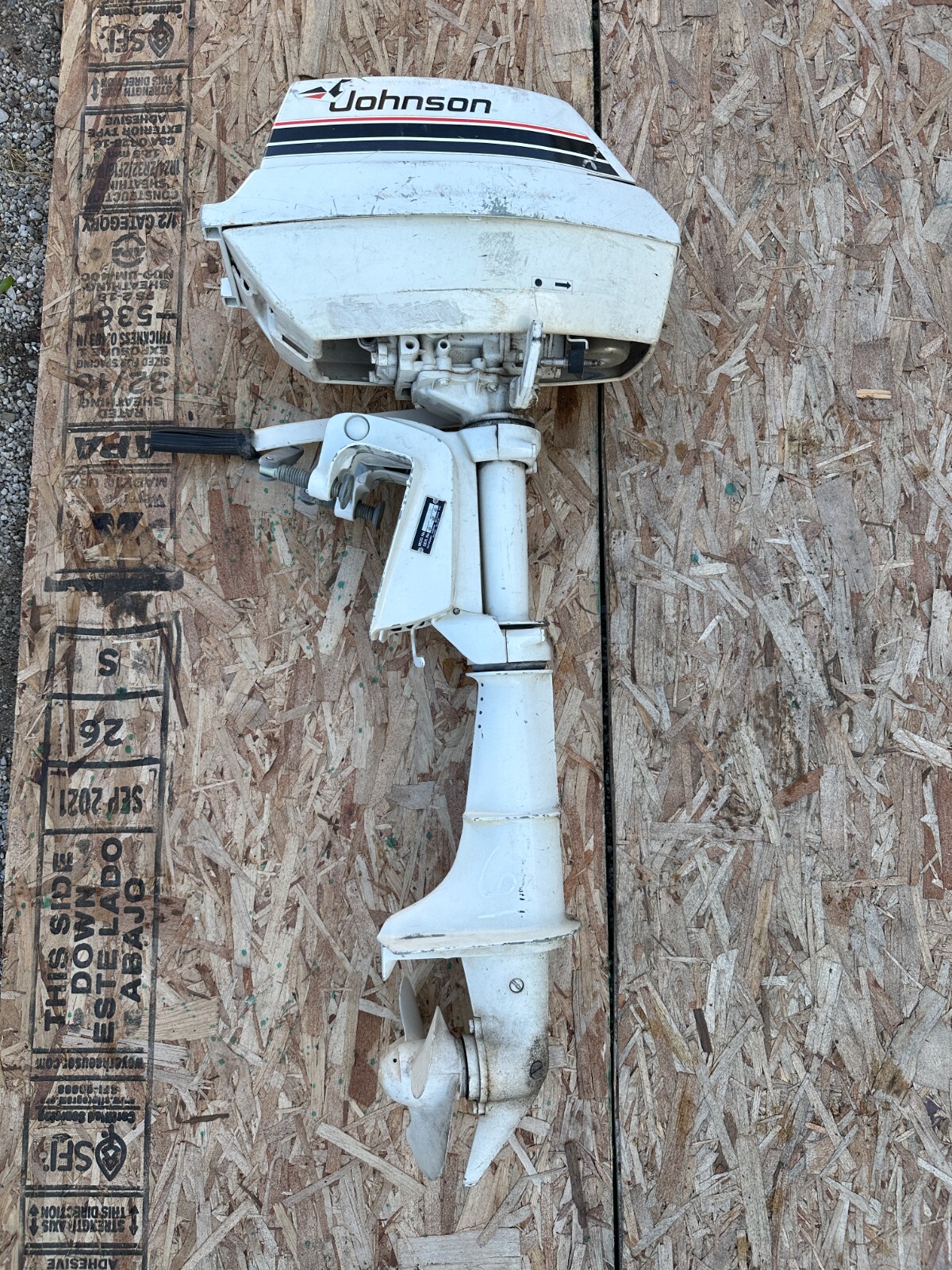 Vintage 1980s Johnson 4hp Power Outboard boat motor engine model ...