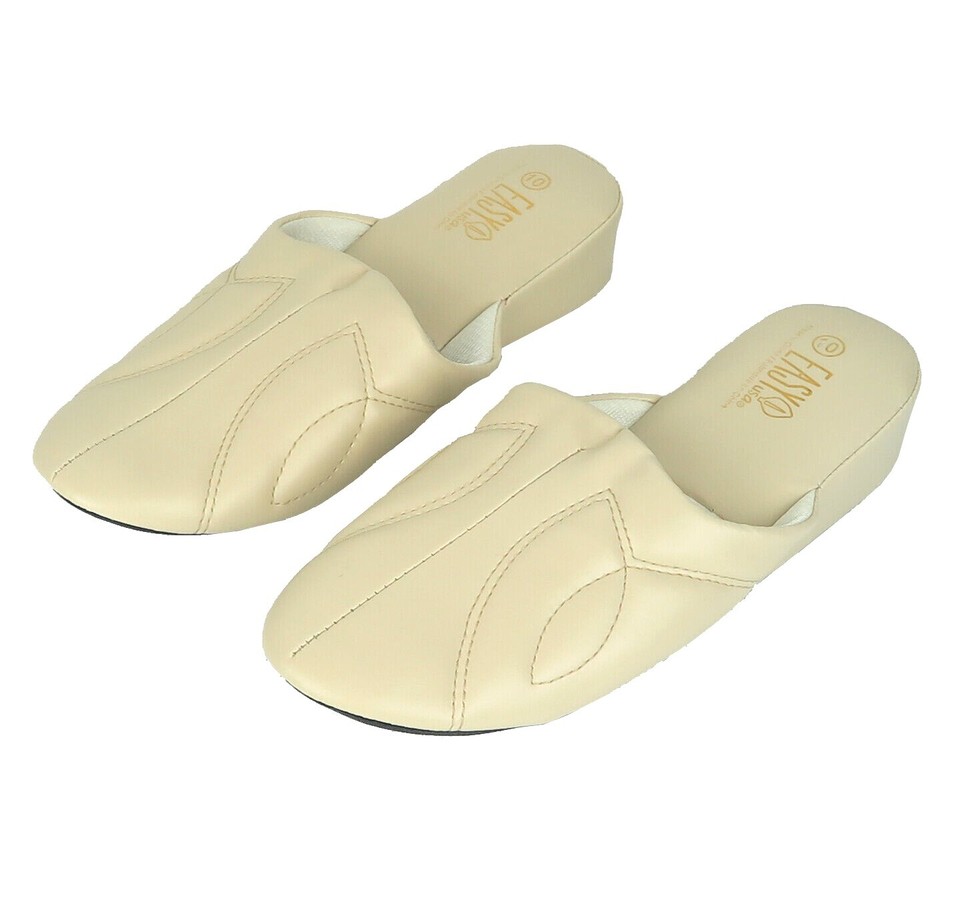 Pair of Women's Soft Vinyl House Slippers Sizes 6-11 New | eBay