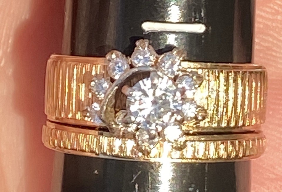 Stunning Retro Vintage 14k Yellow Gold Natural Diamond Engagement Ring ...
