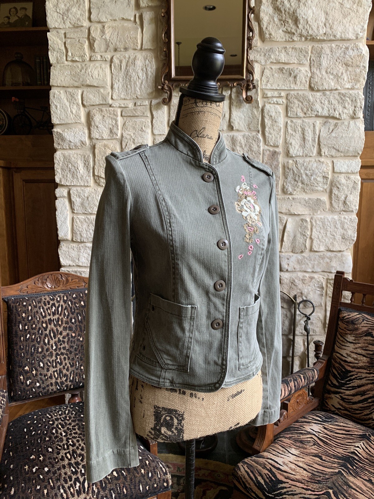 Vintage Embroidered Army Green Military Jacket Women S Fitted 32” Chest ...