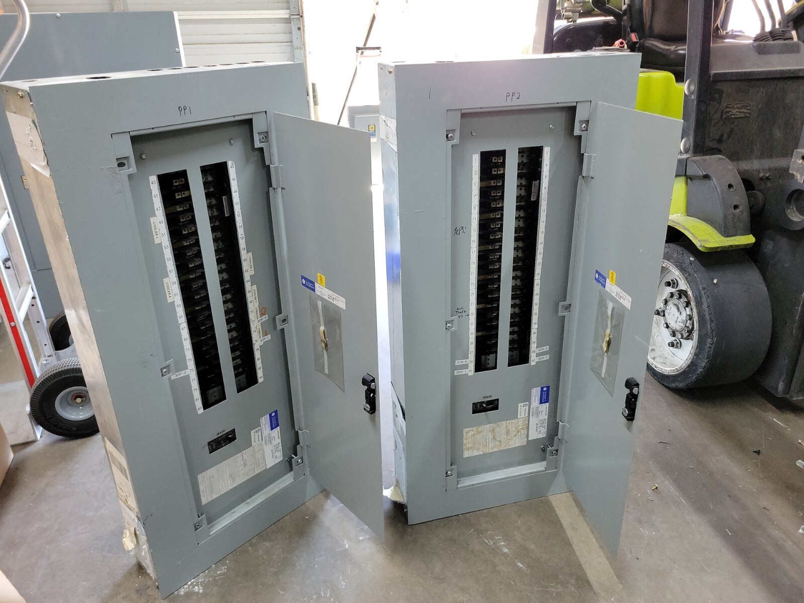 1- GE AQF3422AB A Series II Panelboard 225A MCB 208Y/120V 3PH 4W 42 ...