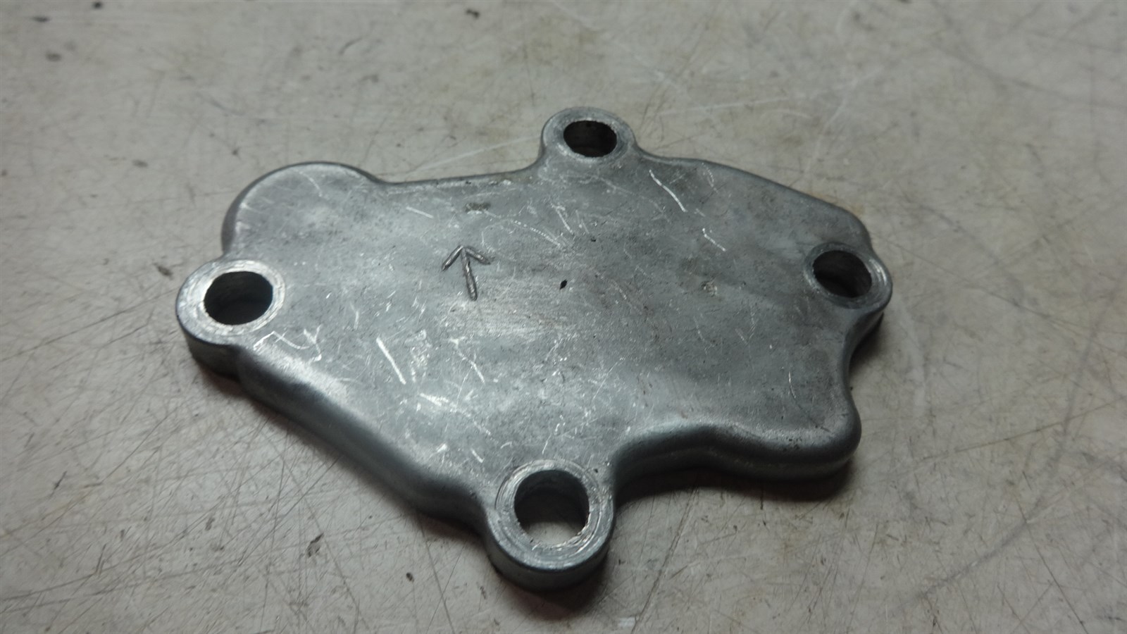 76 YAMAHA TT500 TT XT SR 500 YM190B. ENGINE OIL PLATE COVER | eBay