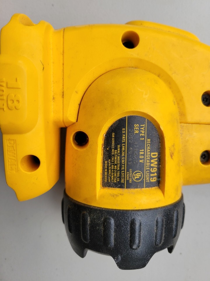 DeWalt DW919 Flex Head ADJUSTABLE FLASHLIGHT 18v - TESTED & WORKING ...