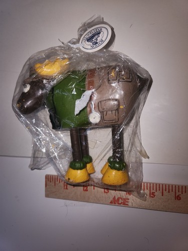 Boston Warehouse Trading Co Moose Wax Candle Gift Melting Outdoors Home ...