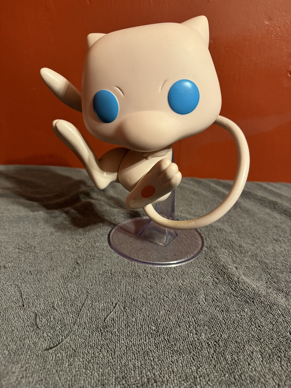 Funko POP! Jumbo: Pokemon - Mew 10in Vinyl Figure #852 Target Exclusive ...