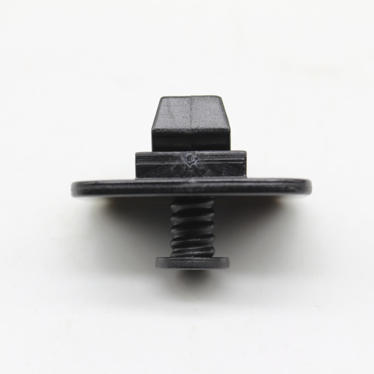 New For VW 12-18 Passat Bumper-Spoiler Rivet Push-Type Retainer ...