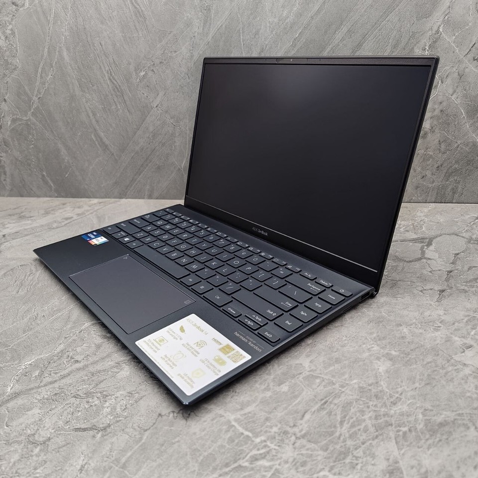 ASUS ZenBook 14 UX425E i7-1165G7 11th Gen 2.8GHz 16GB/512SSD 14" FHD ...