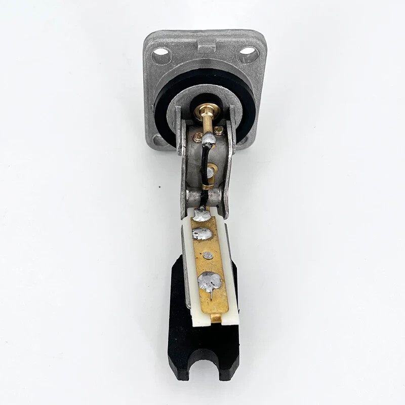 Engine Oil Level Sensor 89491-26041 8949126041 for Toyota Hiace 2005 ...