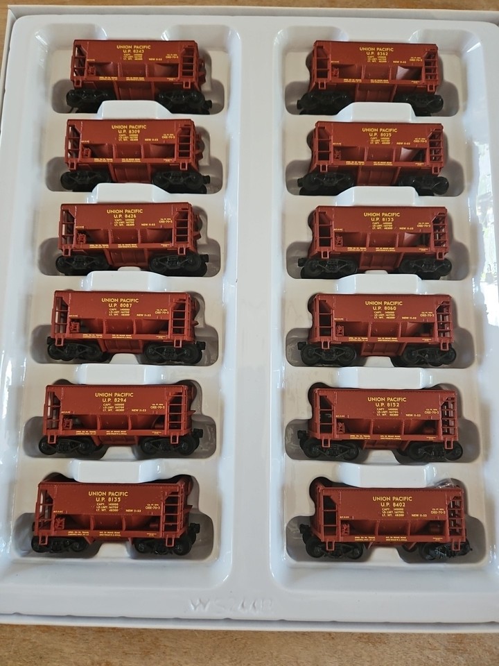 HO UNION PACIFIC Mining Ore Car 12-Pack Set Walthers 932-4451 UP NEW IN ...