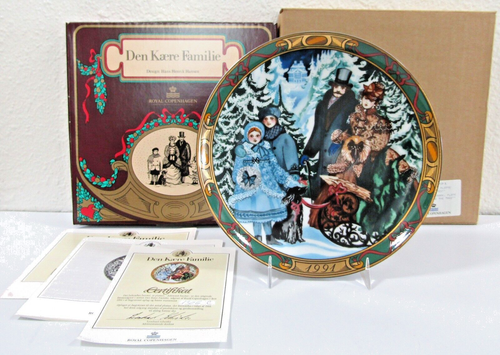 1991 Royal Copenhagen Bringing Home the Christmas Tree Hans Henrik ...