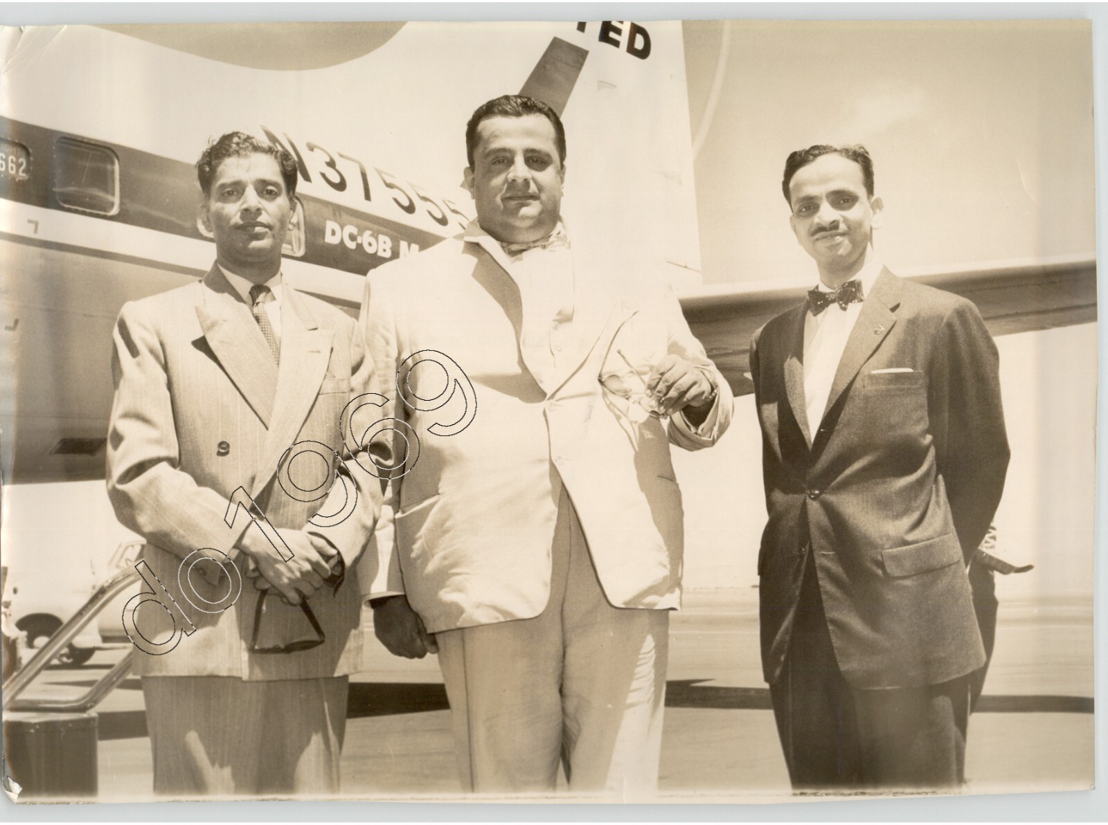 The MAHARAJA of MYSORE JAYACHAMARAJA WADIYAR 1959 Press Photo INDIA | eBay