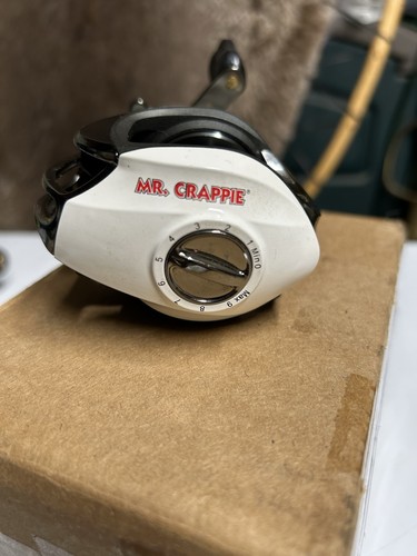 Lew’s Mr. Crappie Slab Daddy MC1HSD Baitcasting Reel | eBay