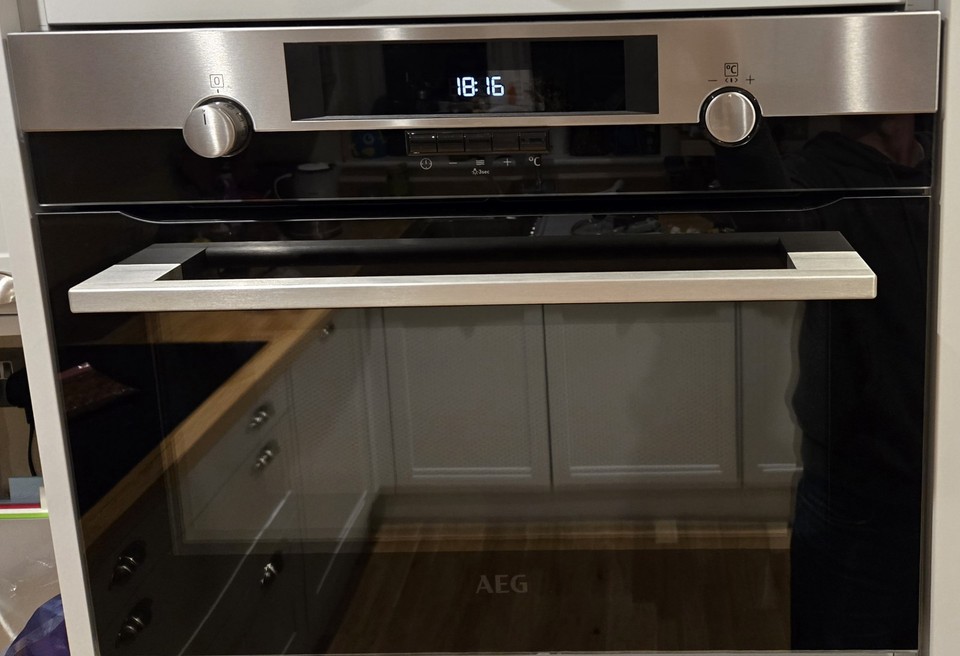 Faulty - AEG Microwave Combination Oven KMK561000M (Oven Works, Not ...