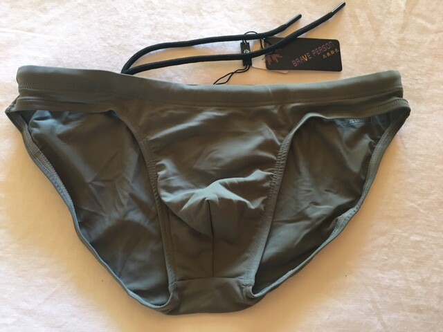 Brave Person men's swim briefs, various colours, sizes L & XL (details ...