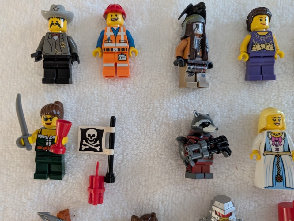 Lego Mixed Themes Minifigures Lot. See Details And Pics. | eBay