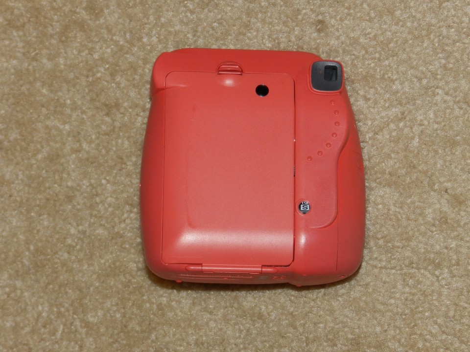 Fujifilm Instax Mini 8 Instant Film Camera Raspberry Red FILM TESTED ...