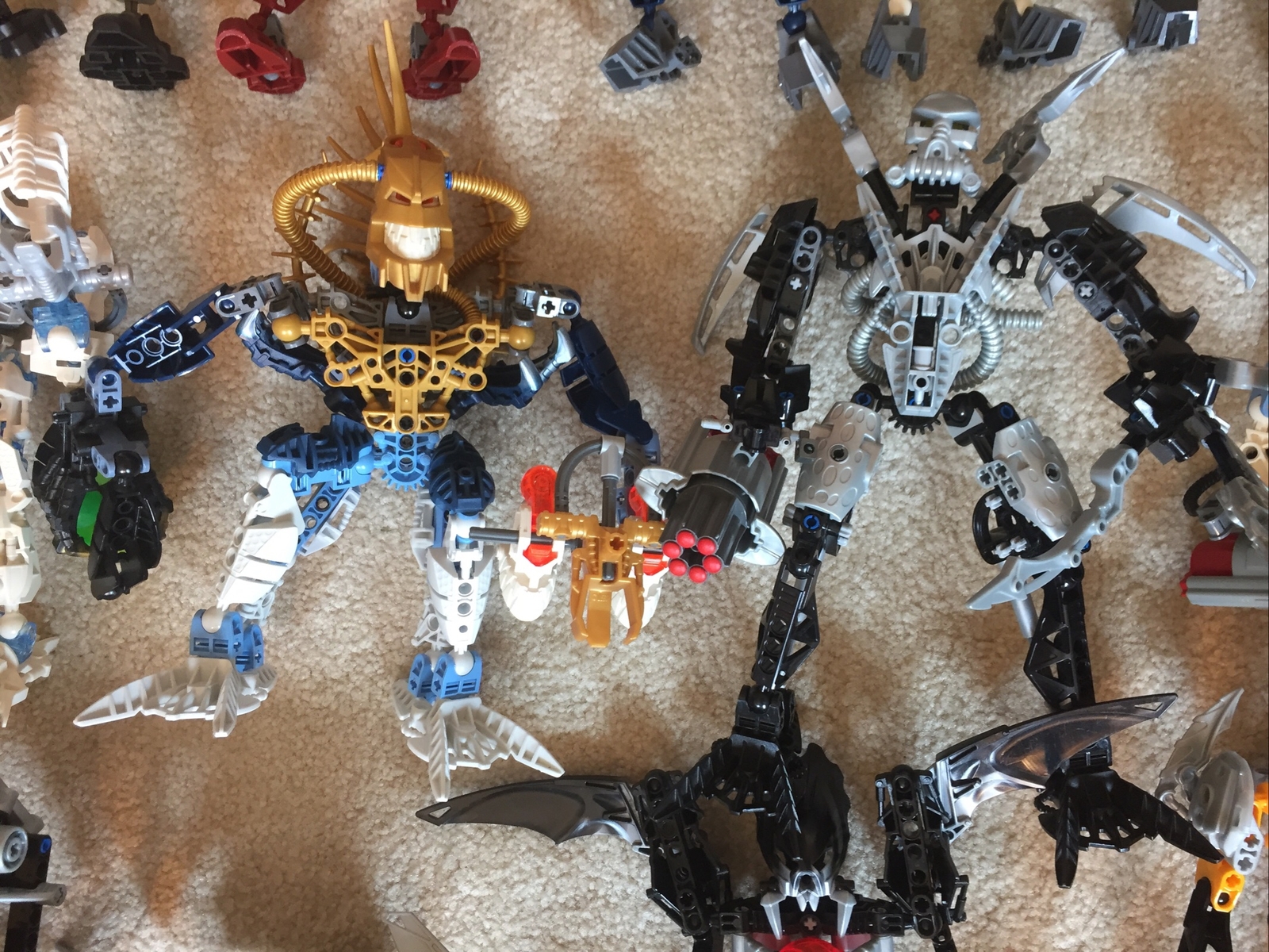 Lego Bionicle Collection Lot 42 Figures 18 lbs pounds Mask Irnakk 8715 ...