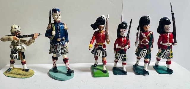 17 BRITAINS/UNBRANDED DIE-CAST MISC. HIGHLANDERS - 1 7/8" - 3" TALL ...
