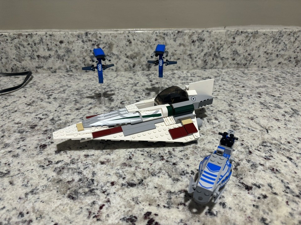 LEGO Star Wars: Mace Windu's Jedi Starfighter (7868) 673419144551 | eBay