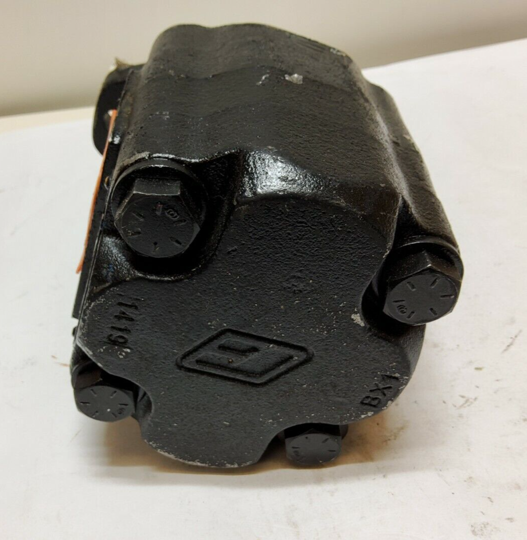 Parker hydraulic pump P/N 3139710379 CUST. P/N 1559334-1 for sale ...