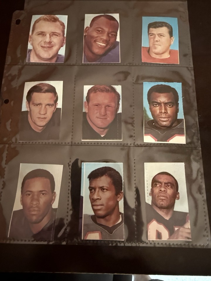 59 Stamp Lot 1969 Glendale Pro Football Stamps 1972 Sunoco Football ...