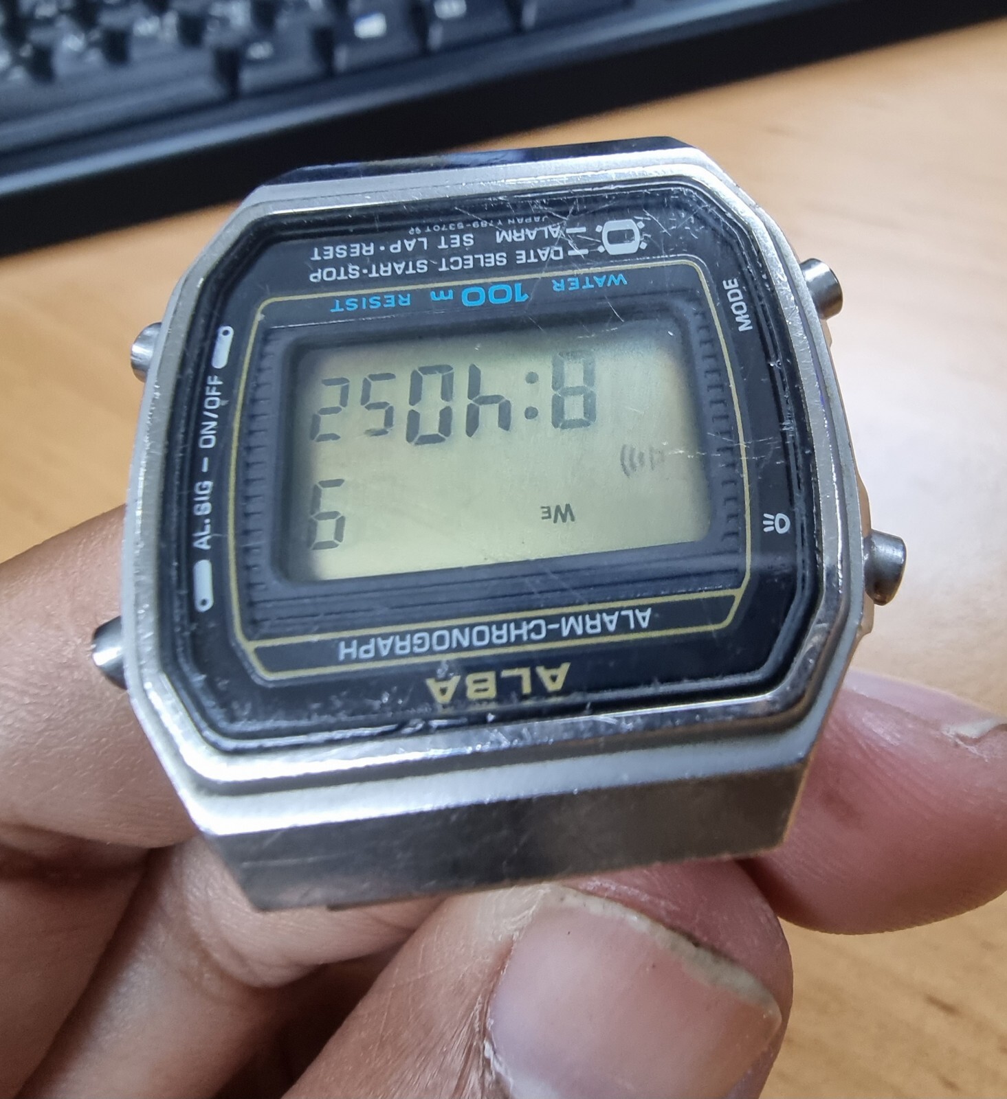 rare vintage 1983 Alba Y789-5380 (SeikoPulsar) alarm chrono 10bar ...