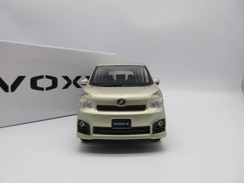 1/24 Voxy VOXY 70 Series Late Mini Car Silky Gold Mica Metallic | eBay