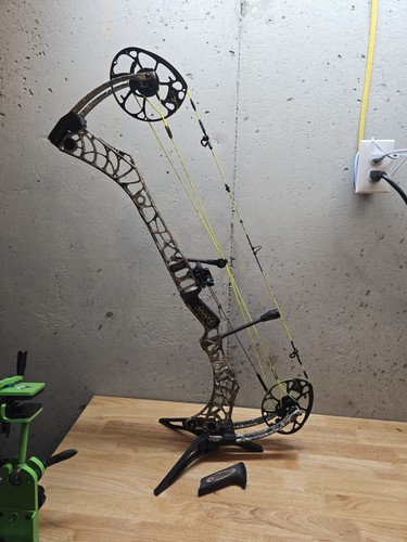 Mathews V3X 33 Compound Bow | eBay