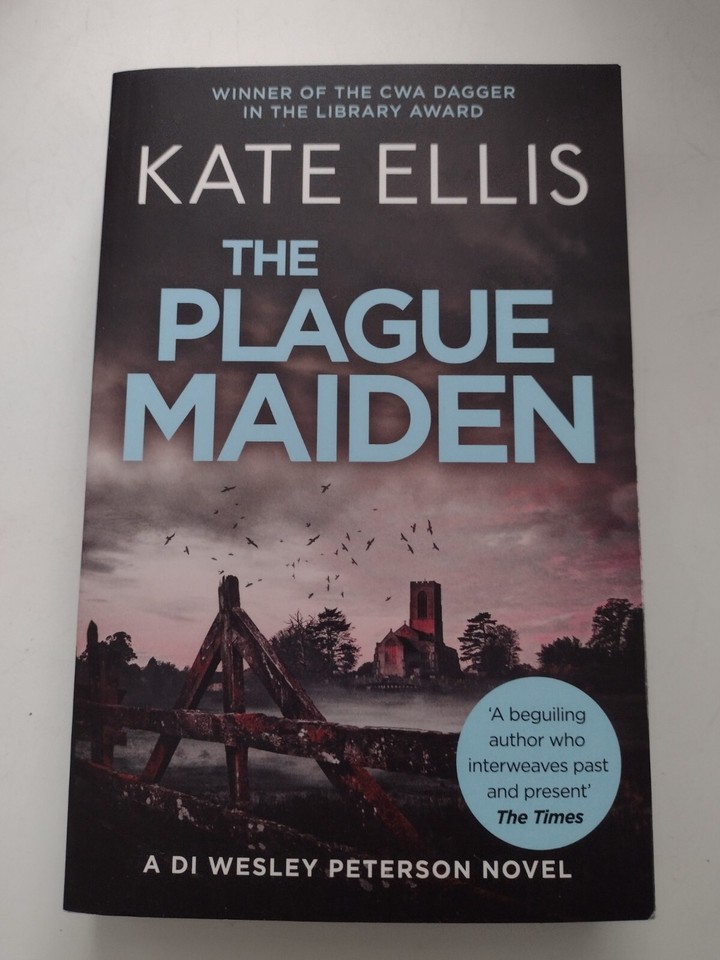 Kate Ellis books DI Wesley Peterson Joe Plantagenet Make Bundle and ...