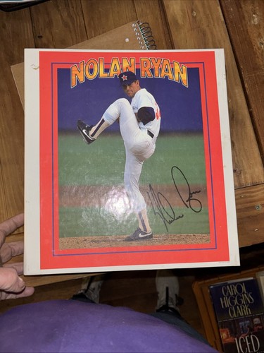 Nolan Ryan Texas Rangers 3- Ring Binder, RARE , (see list of contents ...