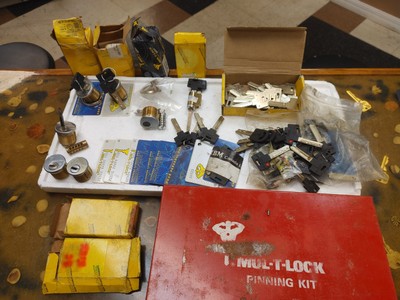 Mul-T-Lock Pinning Kit Keys Keyblanks Mortise Cylinders Cut Keys Cards ...