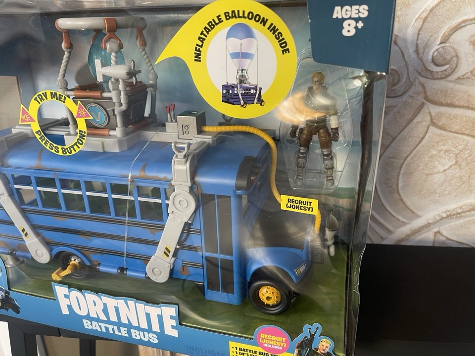 Fortnite Battle Bus Vehicle Pack Epic Games 2020 Recruit Jonesy New In ...