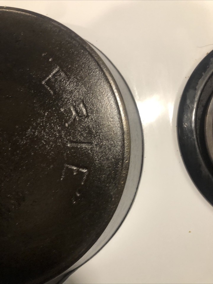 "ERIE" 2nd Series Pre Griswold #7 FLAT, Cast Iron Skillet, Heat Ring ...