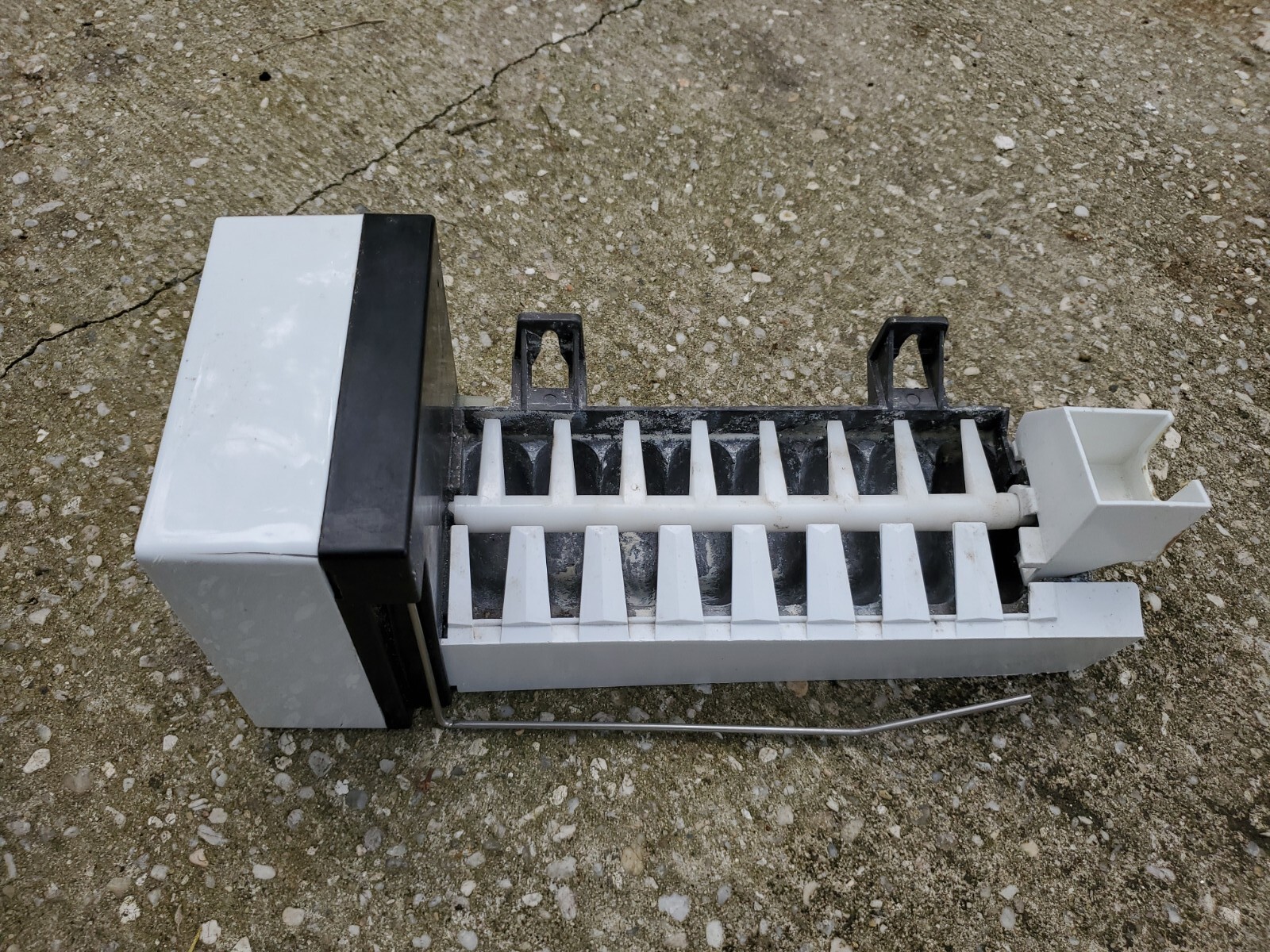 Dometic Elite RV Refrigerator Ice Maker Assembly- Used | eBay