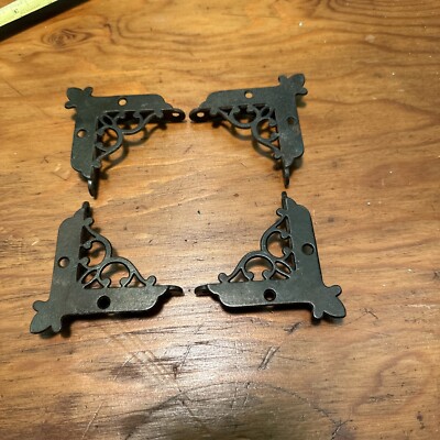 Hooks & Brackets - Cast Iron Corner