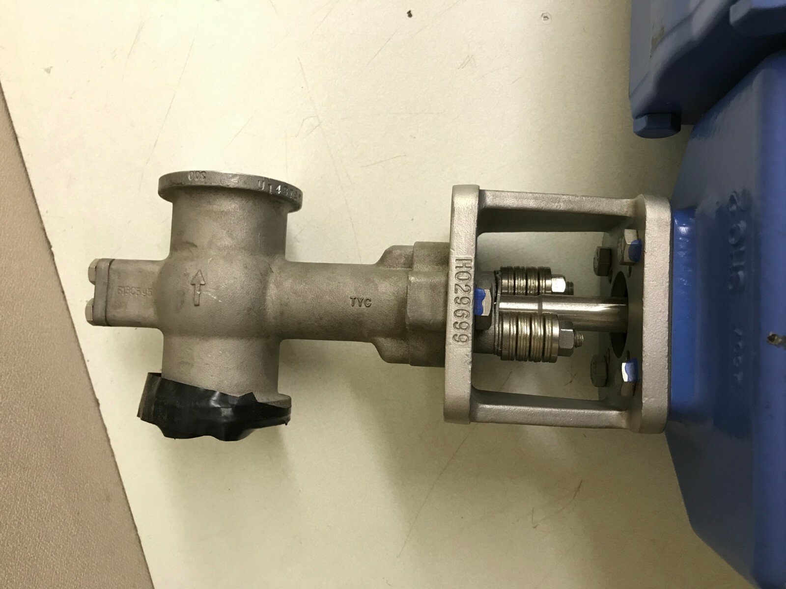 Unused Metso Neles B1JU8/35L Pneumatic Actuator NP724/S1Y Positioner ...