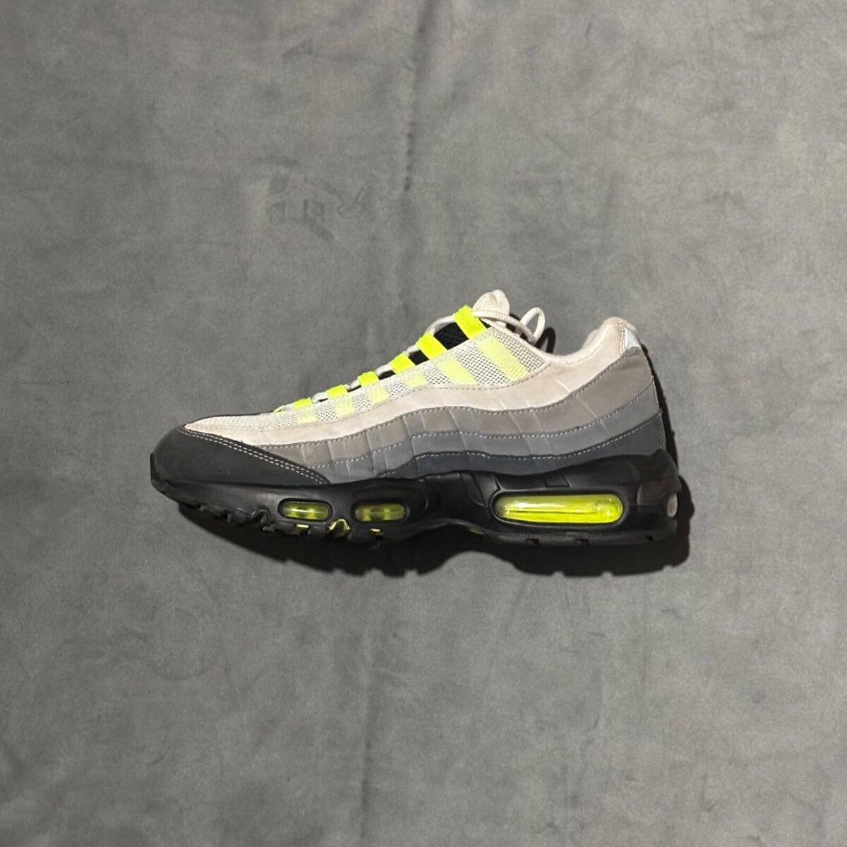 Size 42.5 - Nike Air Max 95 OG 2020 Neon | eBay Size 42.5 - Nike Air Max 95 OG 2020 Neon | eBay
