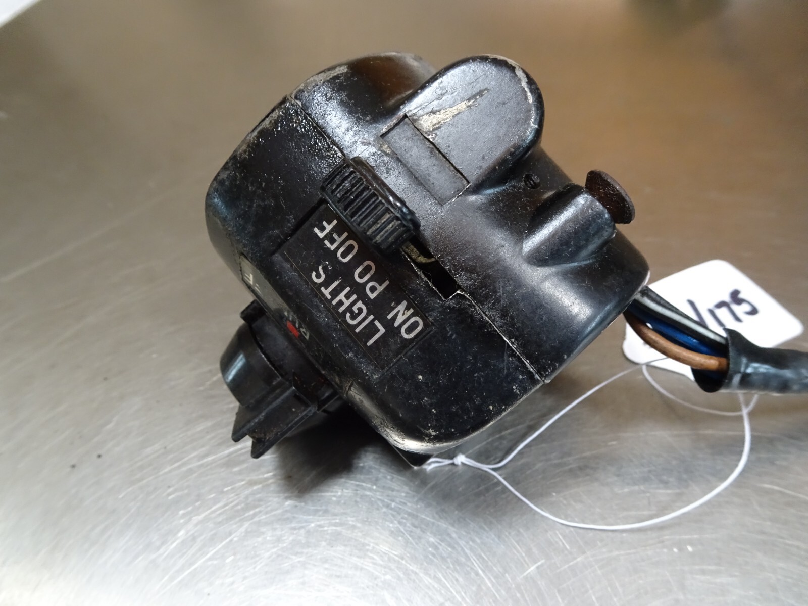 VINTAGE YAMAHA RD250LC RD200 RD350?? HANDLEBAR SWITCH RIGHT HAND R/H | eBay