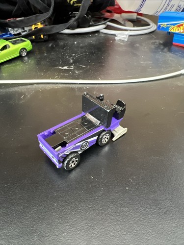 Matchbox Zamboni Ice Resurfacing Machine (2015) Mattel Purple/Black No ...