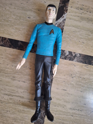 Vintage 1991 Star Trek 11” Spock Figurine- Paramount Pictures TOS Mr ...