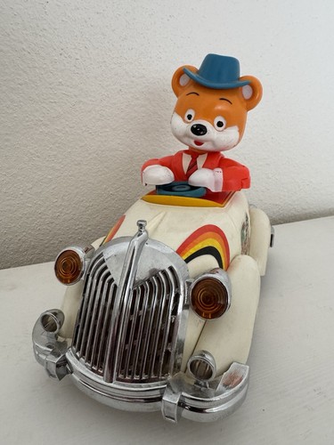 Vintage Bear Animal Cartoon Car Bump&Go Action Bettery Operated Toy ...