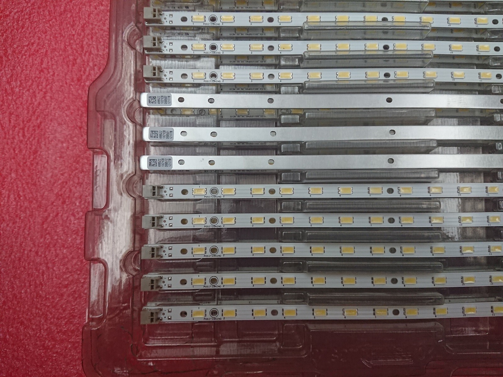 4pcs/set LCD-40LX330A LED strip GT0330-4 E329419 SLED_2011SSP40 36 GD ...