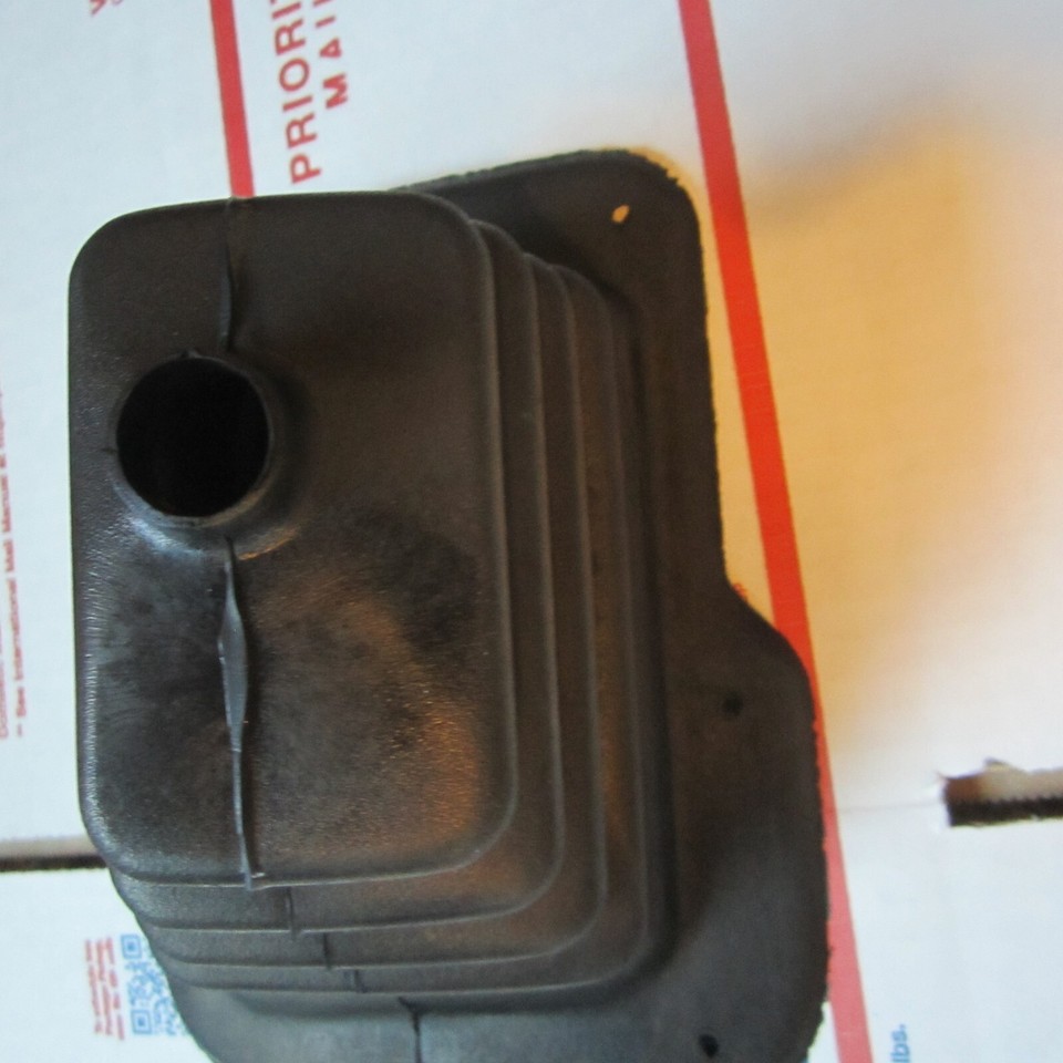 1980-1986 Jeep CJ5 CJ7 Dana 300 Transfer Case Shifter Boot Fits SR4 T4 ...