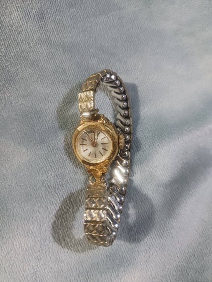 Gold color dainty watch for women with comfortable stretch band, demure ...