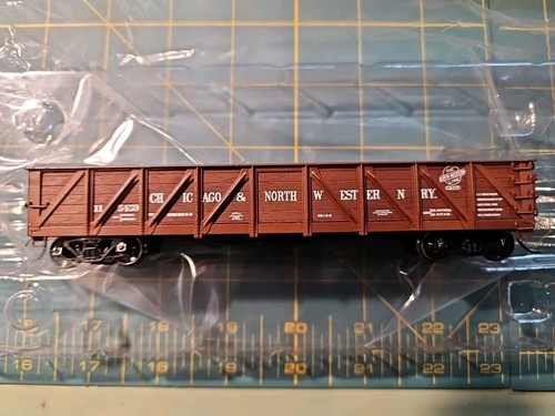 Intermountain HO CNW, Chicago And Northwestern Drop Bottom Gondola Car ...