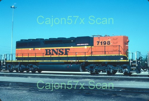 Original Slide- BNSF SD40-2B 7198 H1 Scheme At Galesburg, IL. 7/07 | eBay