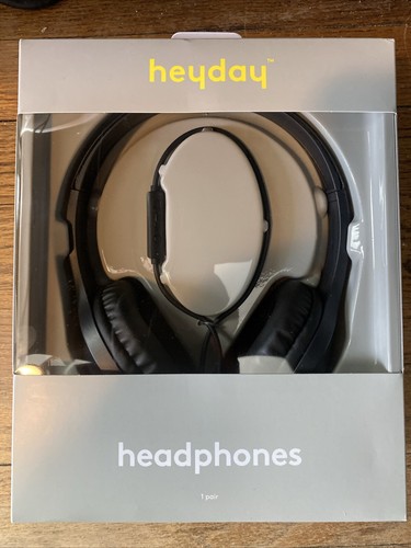 Heyday Wired Ear Headphones. Black With microphone. 810125110139 | eBay