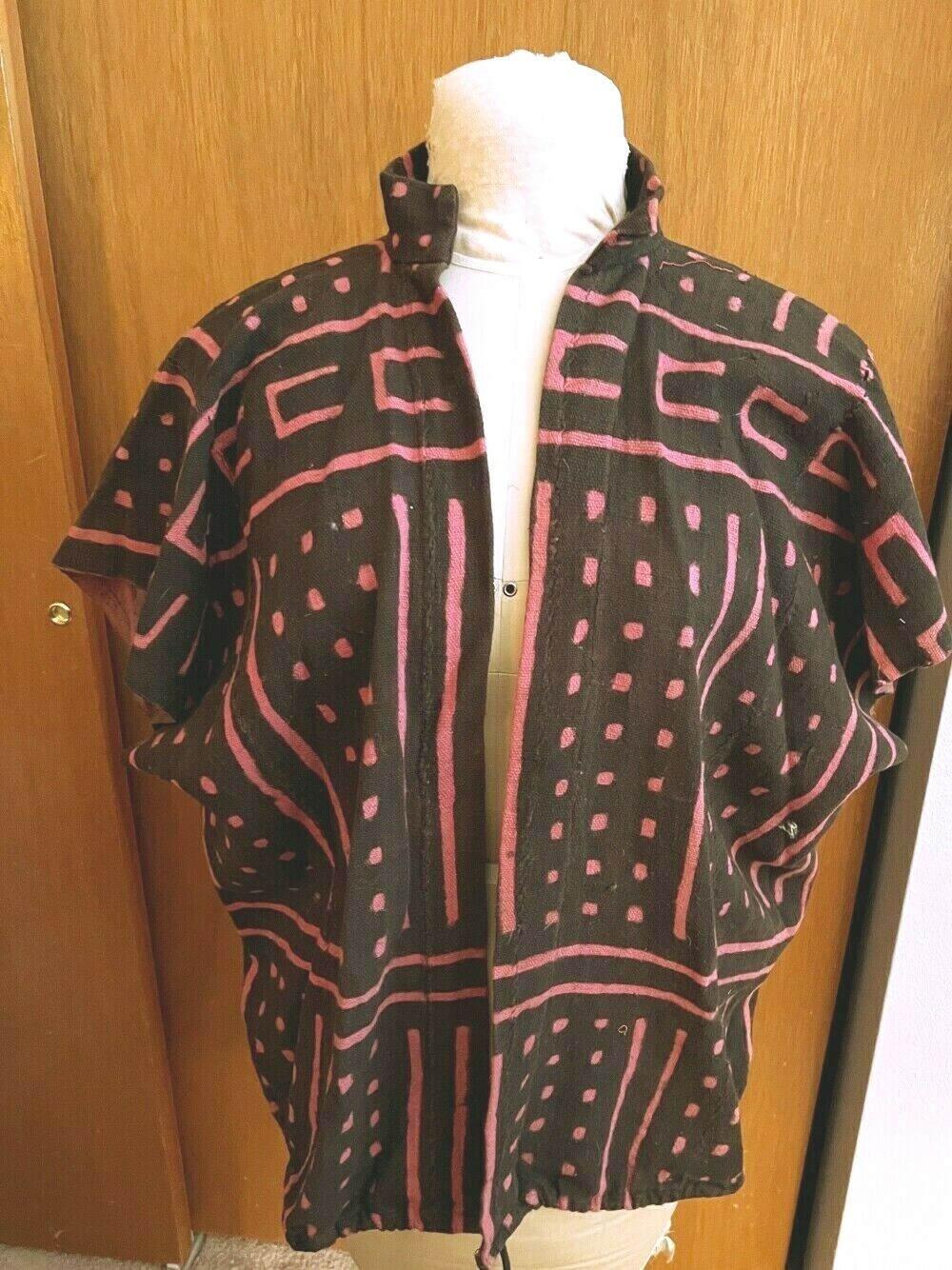 BEAUTIFUL VINTAGE MUD CLOTH JACKET BLACK AND PINK SIZ… - Gem