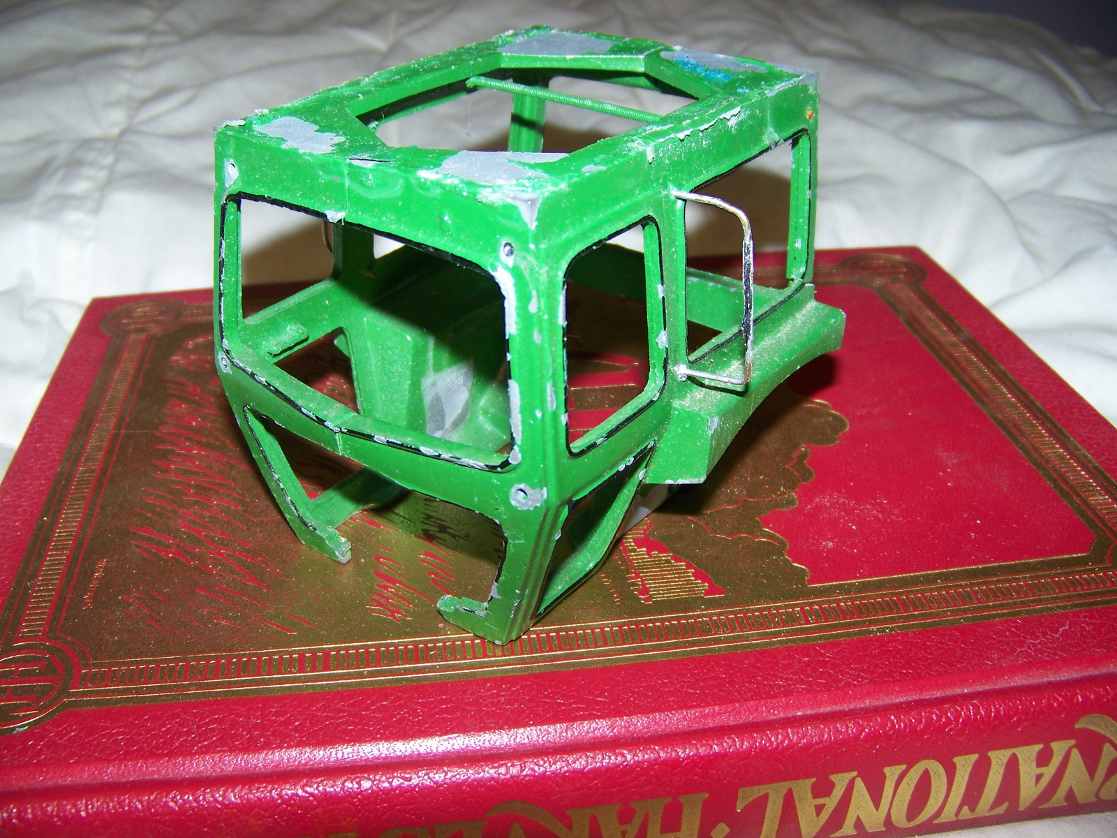 Parts, John Deere cab, 1/16, Dakotah Toys, Metal, USED, needs paint ...